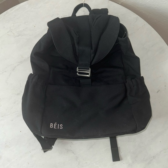 BEIS | Bags | Beis Rucksack Black | Poshmark